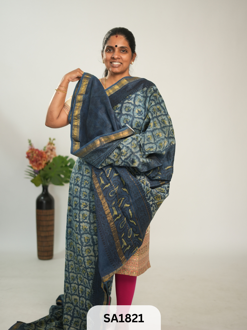 Open media 2 in modal